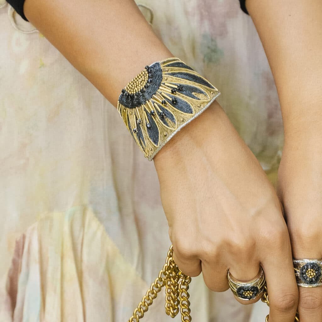 Bracelets - APACHE Metallic Bracelets - Nahua